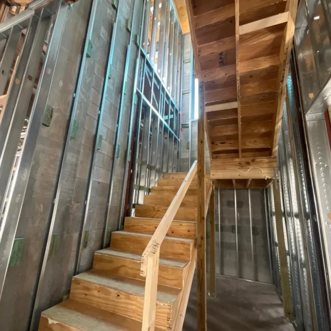 Box Stairs in West Palm Beach, FL | Luxury Staircase Railings